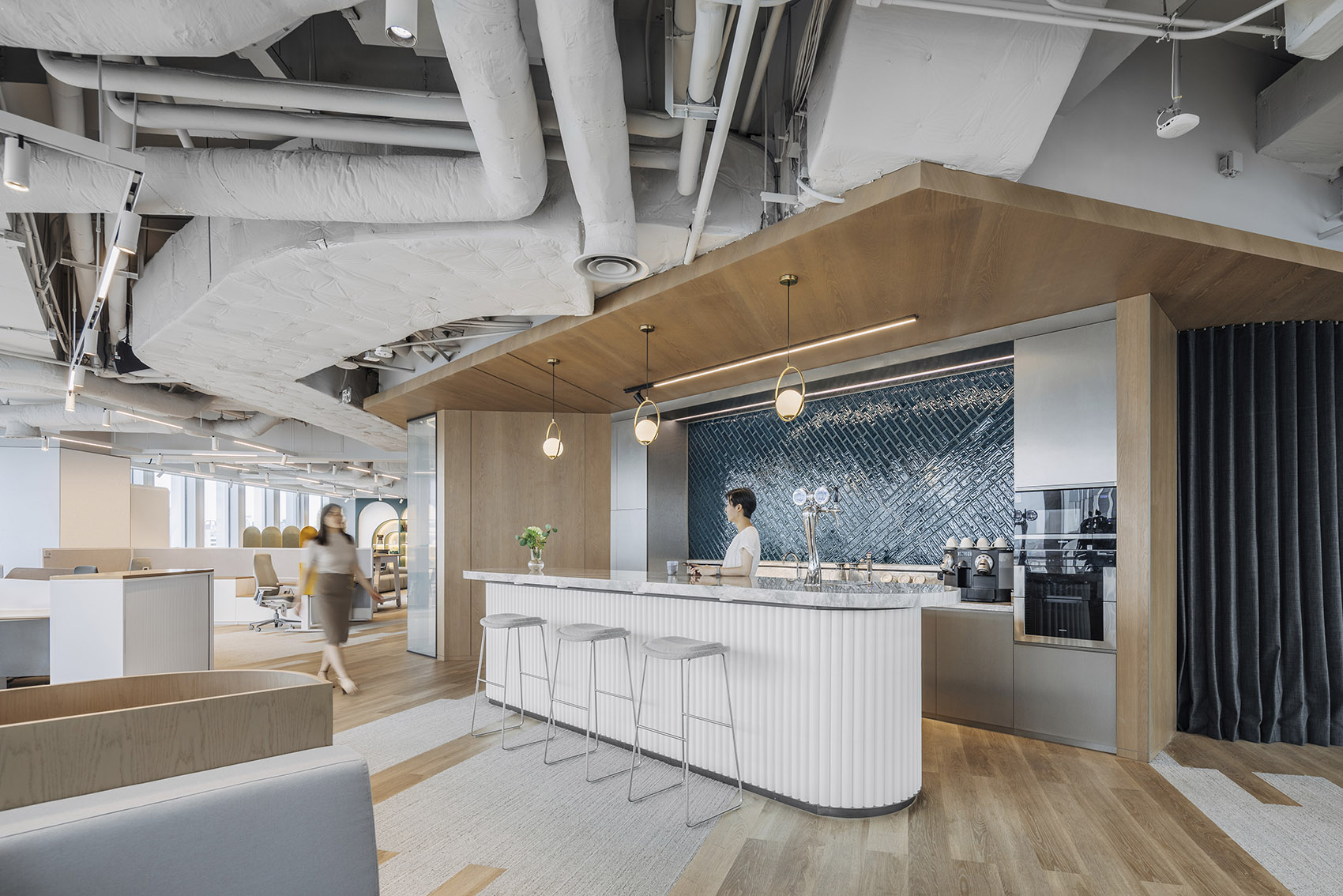 Haworth/HWS Customer Experience Centre in Shanghai, China by Gensler ...