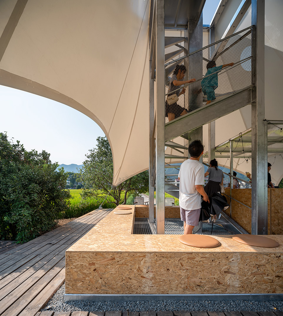 Tower Pavilion In Paddy Fields by JumpingHouseLab - 谷德设计网