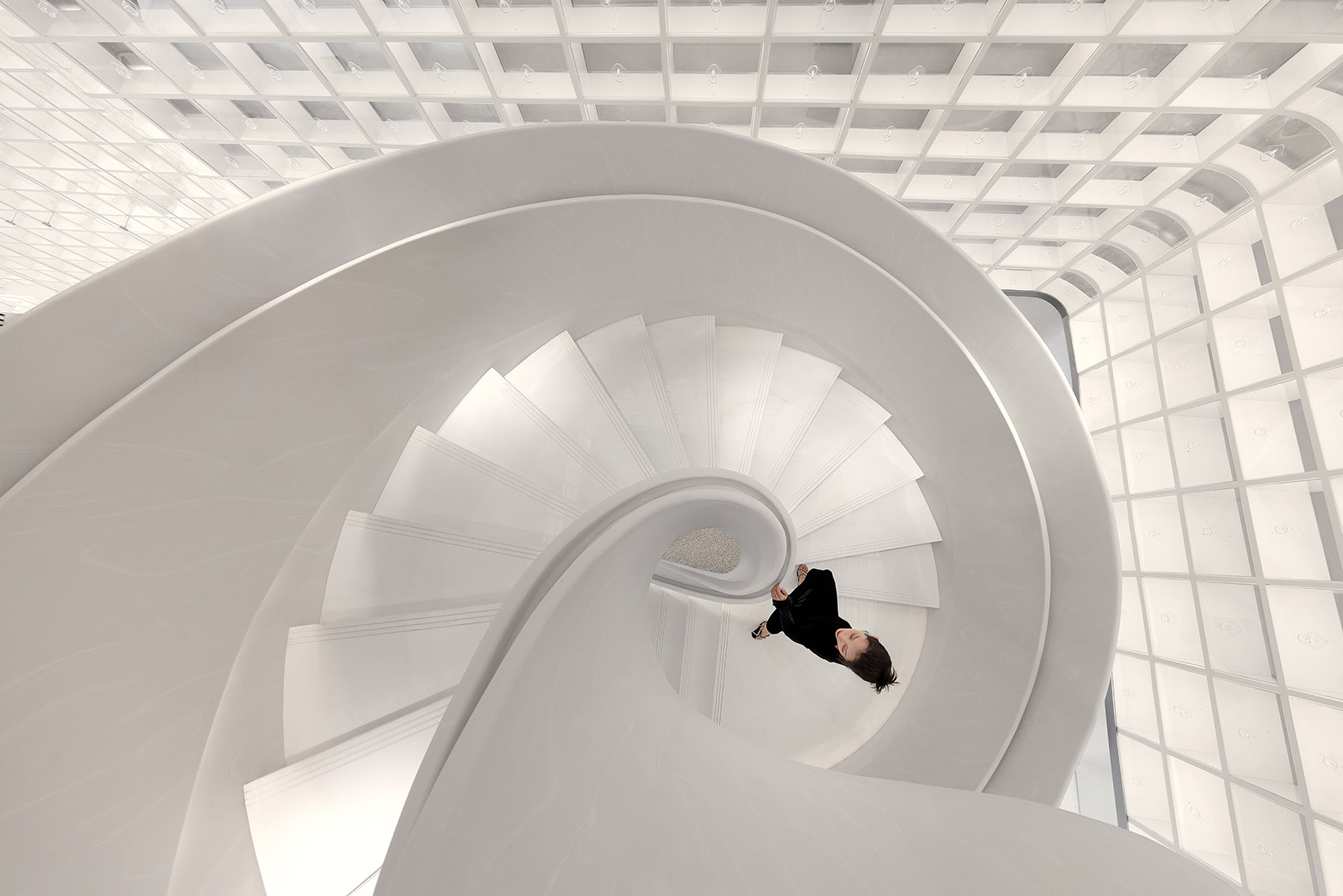 Hidden Garden – Florasis’s first global flagship store by Leaping ...