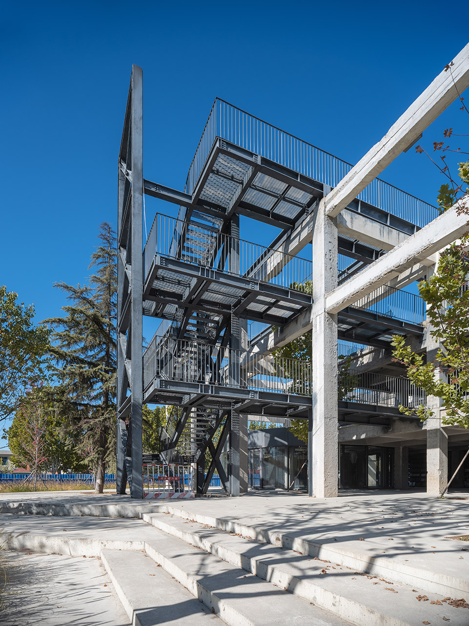 Beijing Future Design Park – The Office Building & The Canteen ...