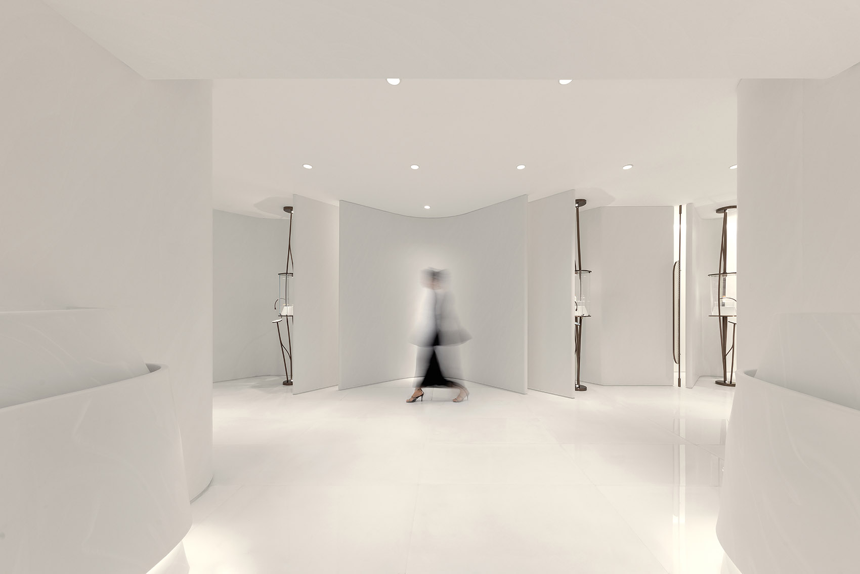 Hidden Garden – Florasis’s first global flagship store by Leaping ...