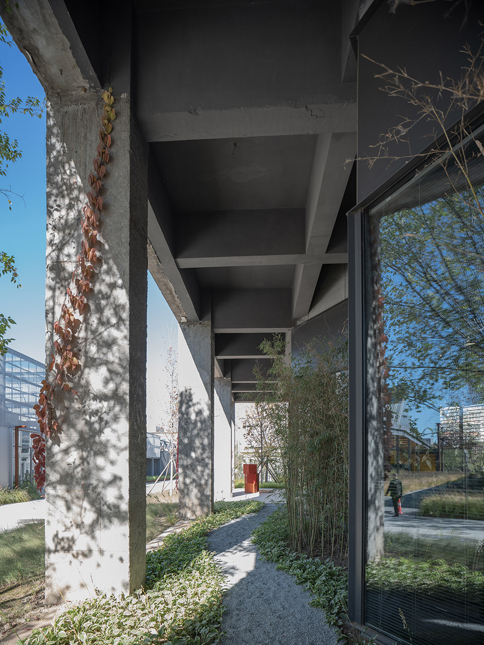 Beijing Future Design Park – The Office Building & The Canteen ...