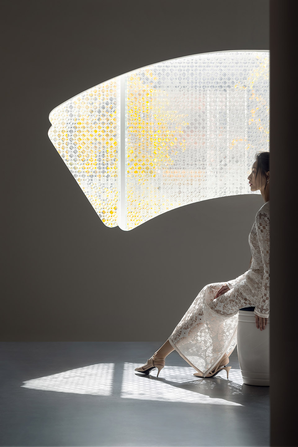 Hidden Garden – Florasis’s first global flagship store by Leaping ...