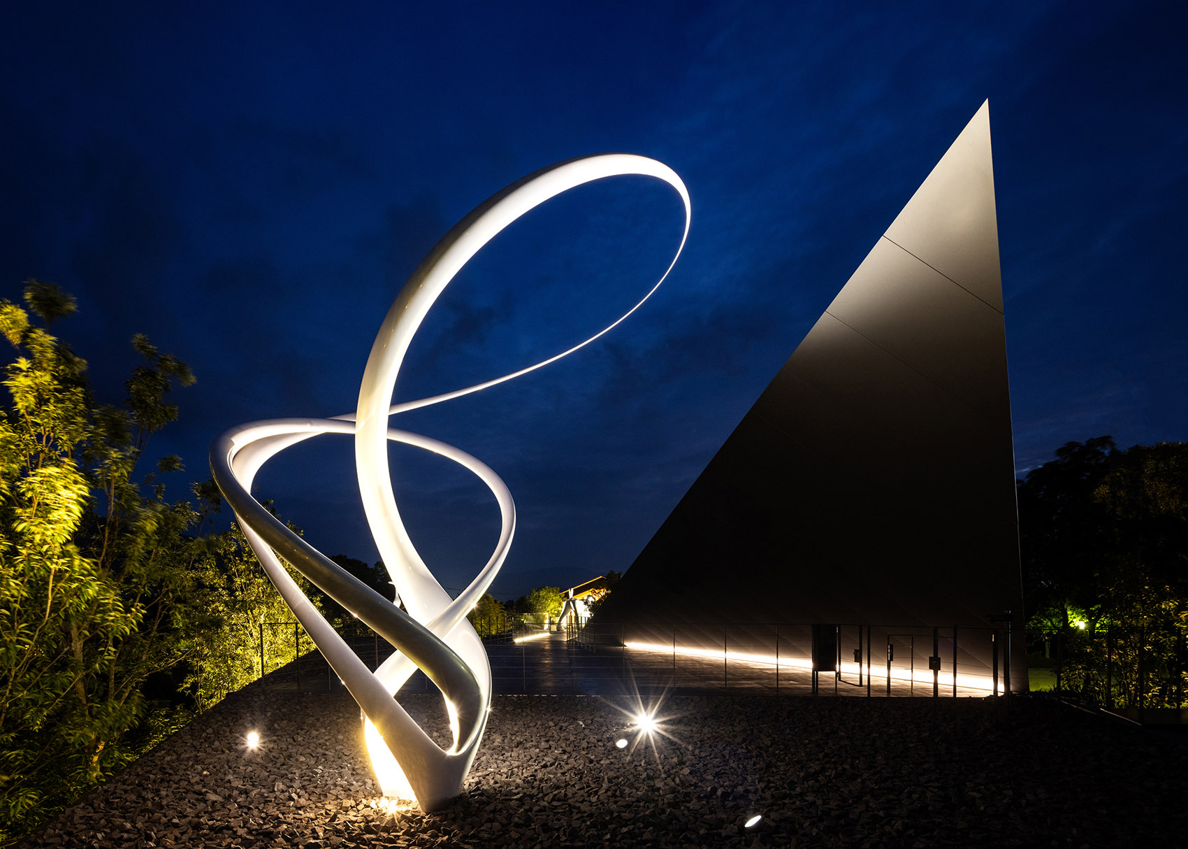 Comico Art Museum Yufuin Annex by Kengo Kuma and Associates - 谷德设计网