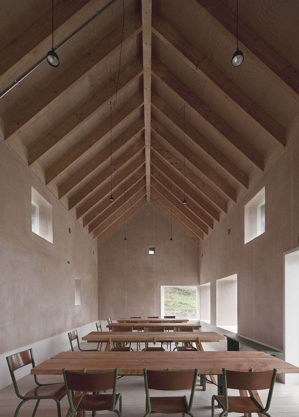 Community dining hall Croft 3 by fardaa - 谷德设计网