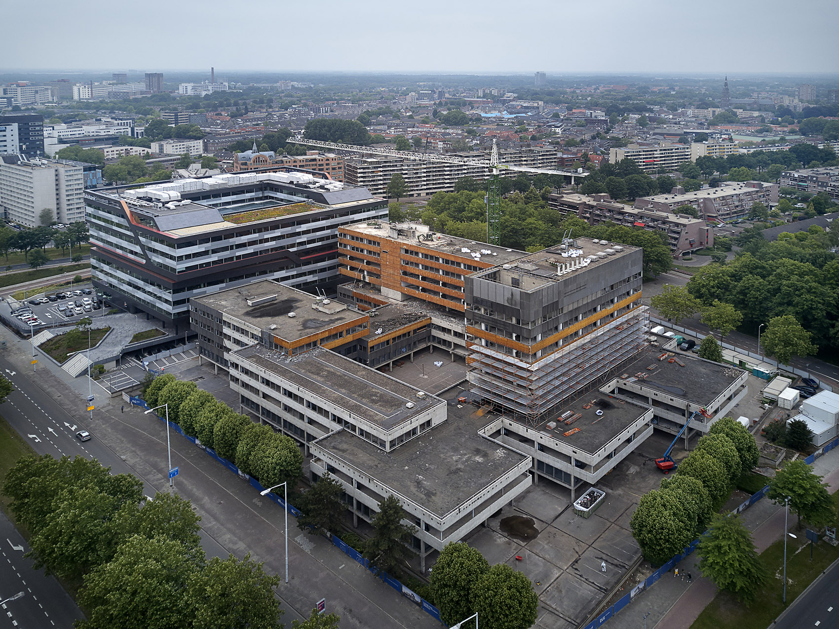 Refurbishment of a former bank headquarters in the Netherlands by ...