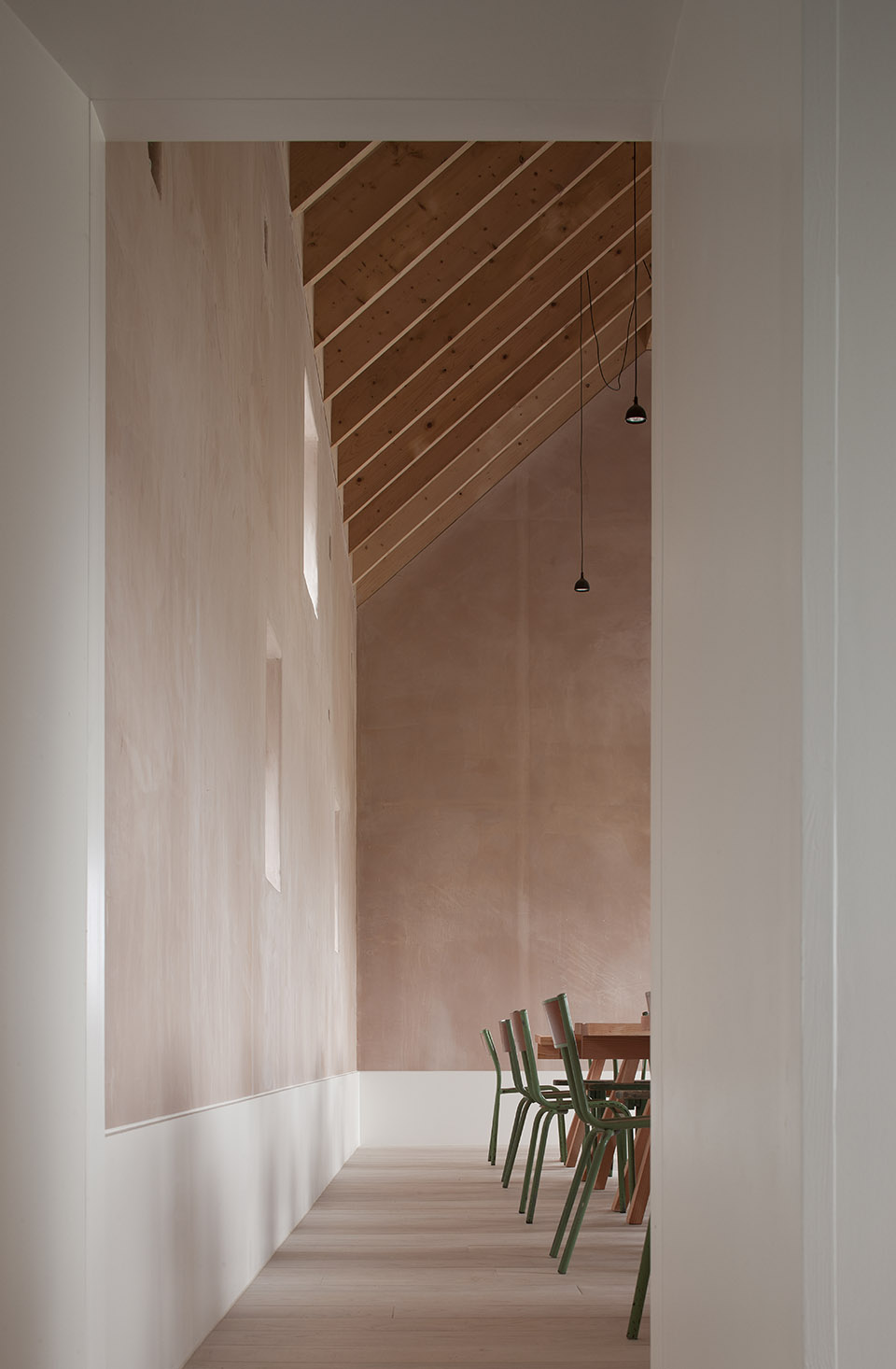 Community dining hall Croft 3 by fardaa - 谷德设计网