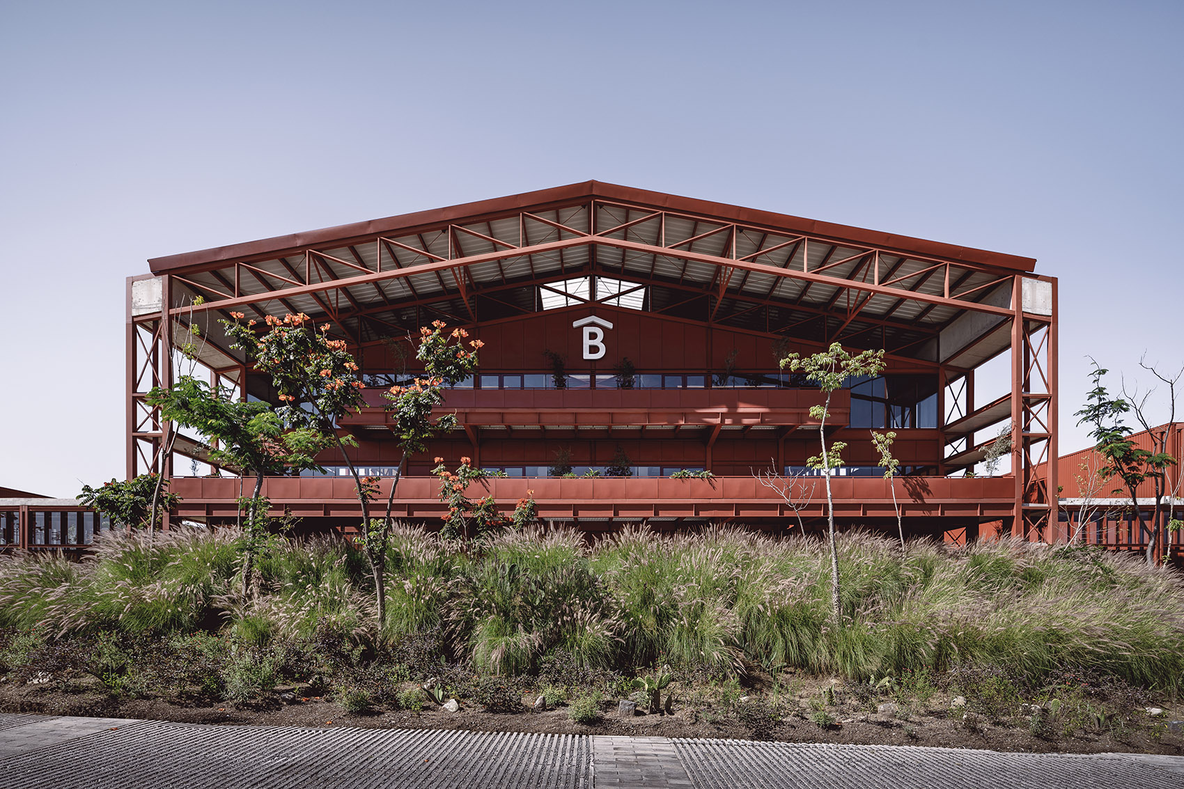 Campus CBG by Estudio MMX + Luis Campos - 谷德设计网