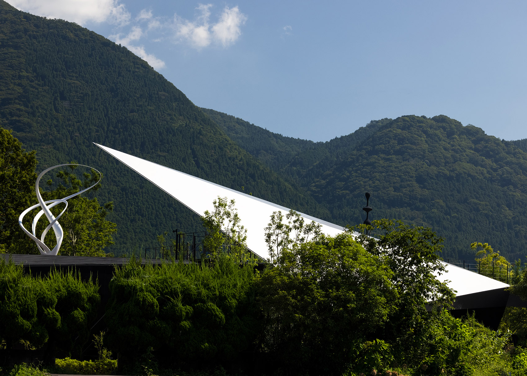 Comico Art Museum Yufuin Annex by Kengo Kuma and Associates - 谷德设计网