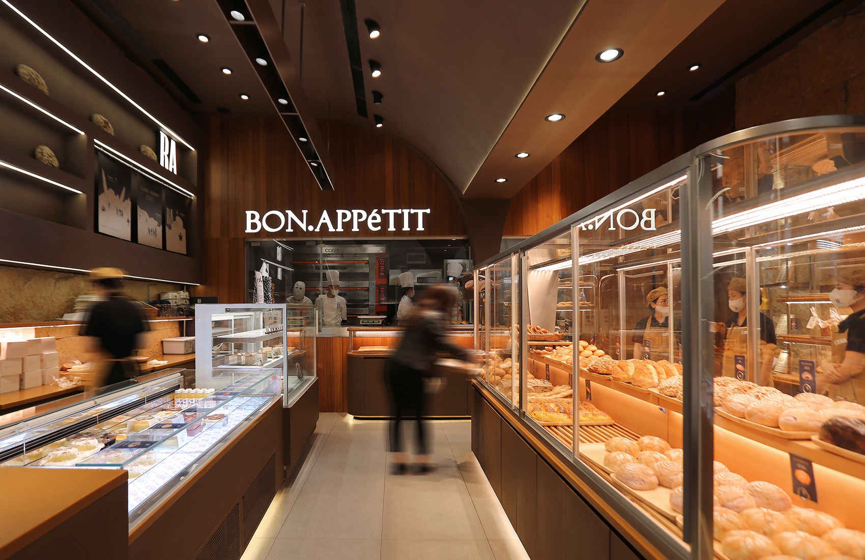 BA New French baking brand space by Whatever Design Office - 谷德设计网