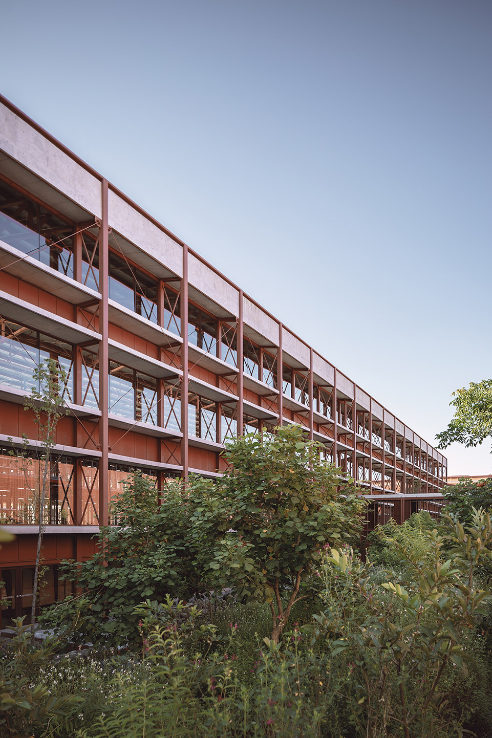 Campus CBG by Estudio MMX + Luis Campos - 谷德设计网