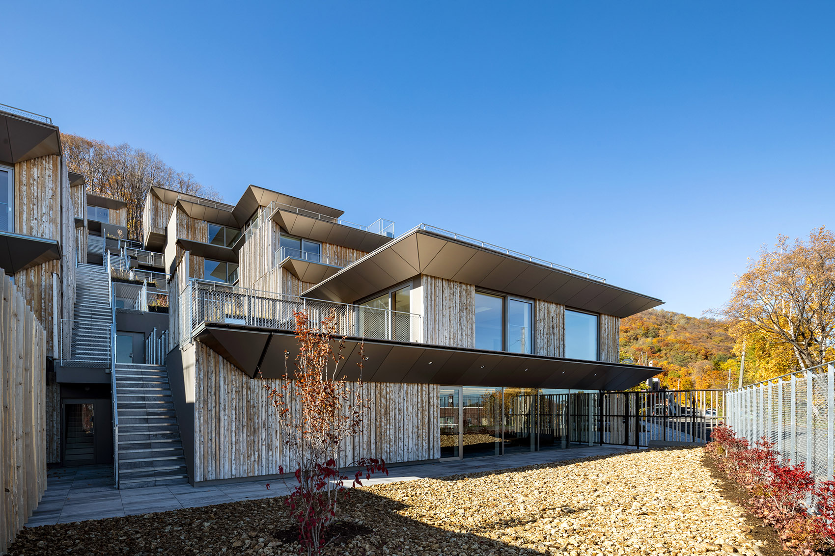 Prostyle Sapporo Miyanomori by Kengo Kuma and Associates - 谷德设计网