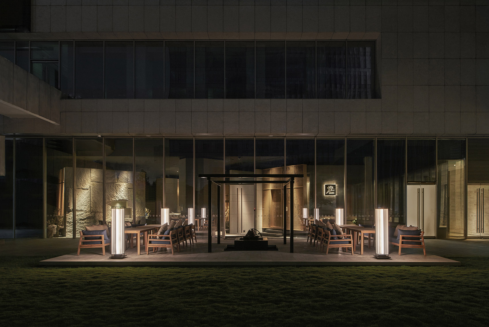 Akari by okamoto deguchi design - 谷德设计网