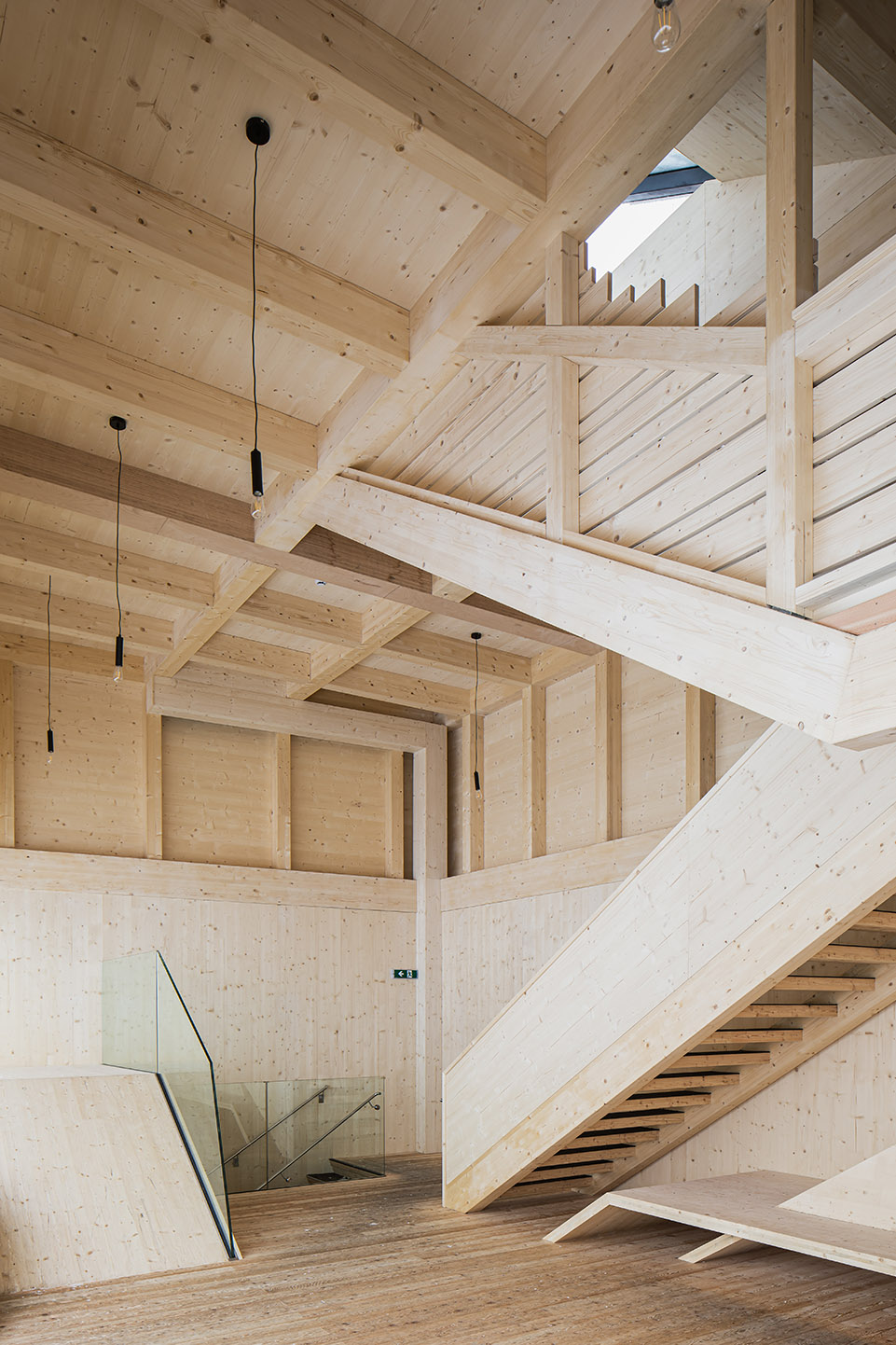 Snøhetta designs an alpine landmark in the Tyrolean Alps - 谷德设计网