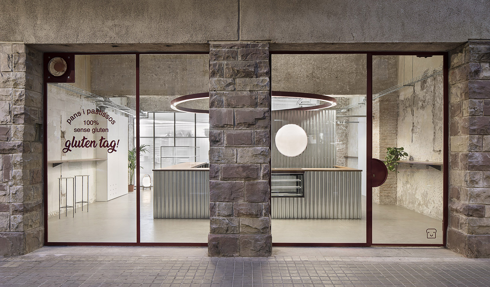 Gluten Tag Bakery by Aramé Studio - 谷德设计网