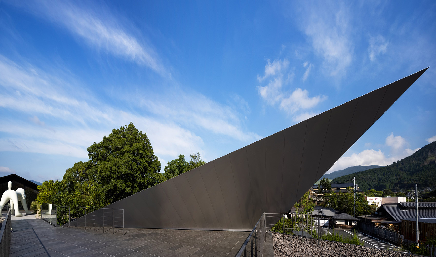 Comico Art Museum Yufuin Annex by Kengo Kuma and Associates - 谷德设计网