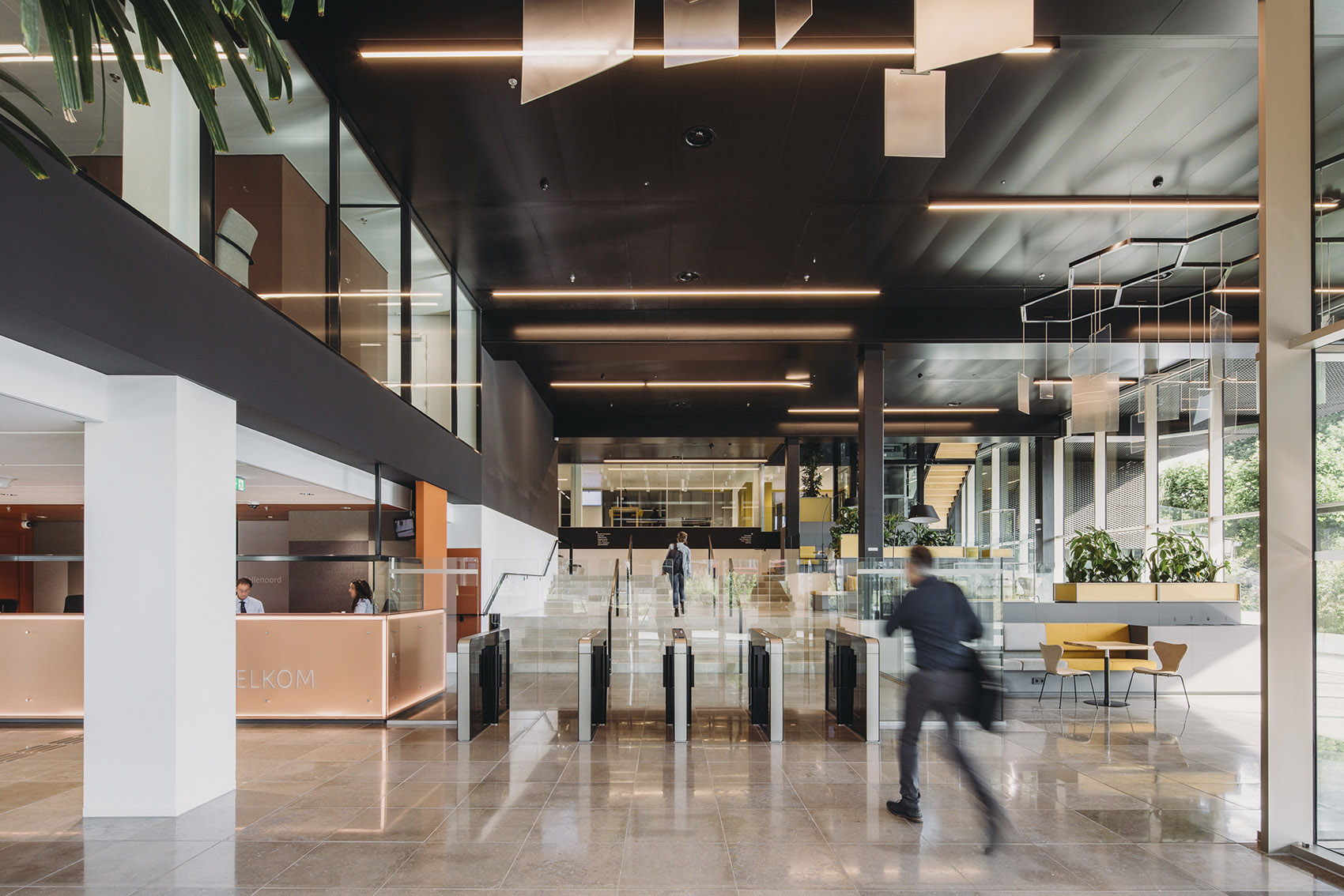 Refurbishment of a former bank headquarters in the Netherlands by UNStudio - 谷德设计网