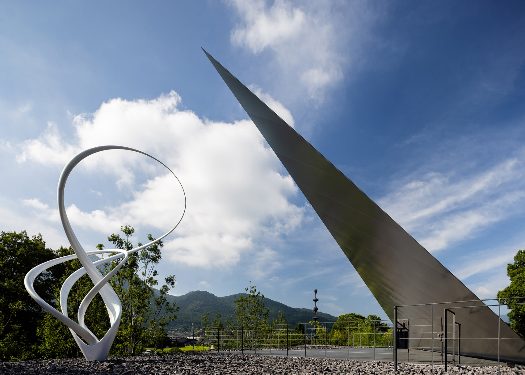 Comico Art Museum Yufuin Annex by Kengo Kuma and Associates - 谷德设计网