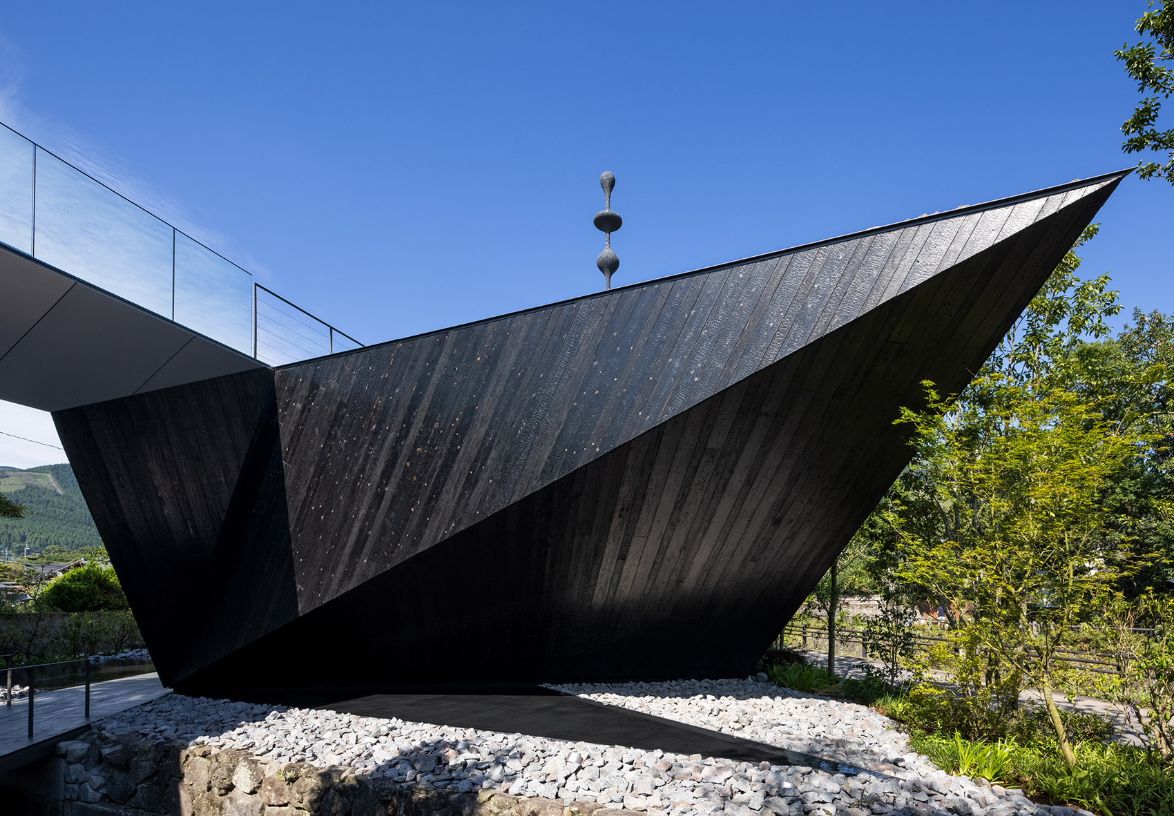 Comico Art Museum Yufuin Annex by Kengo Kuma and Associates - 谷德设计网