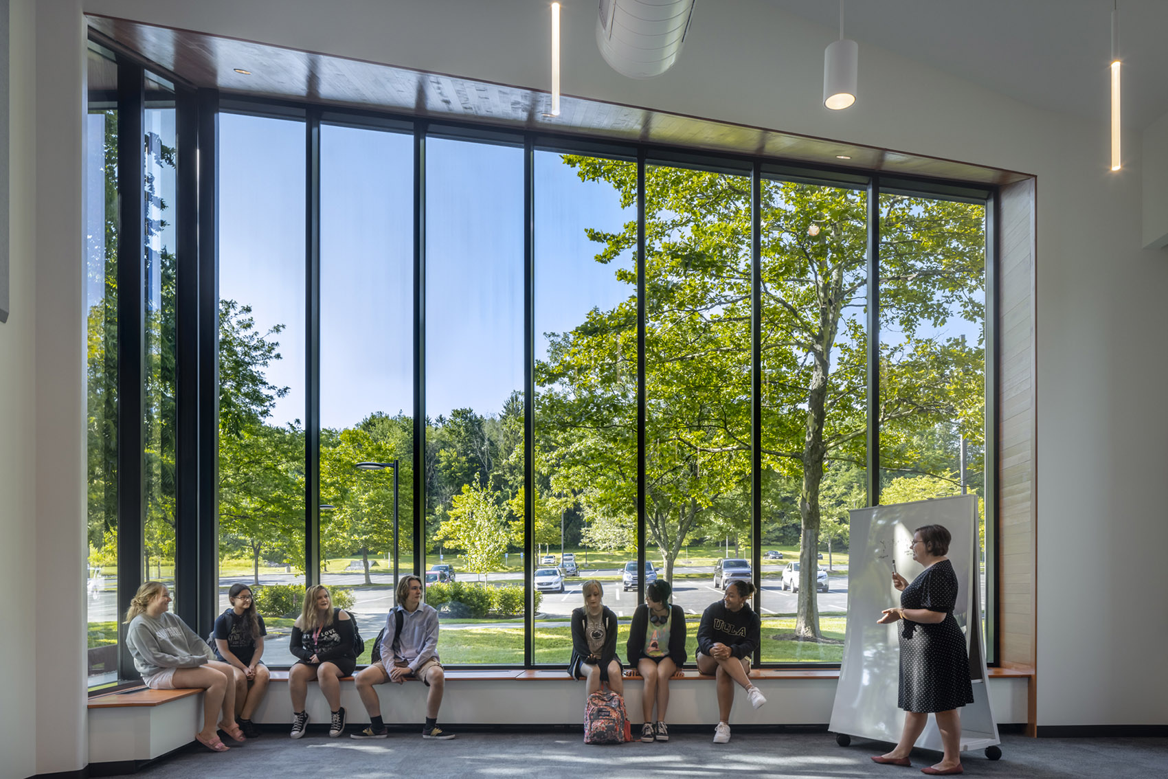 Penn State Behrend Federal House by GBBN - 谷德设计网