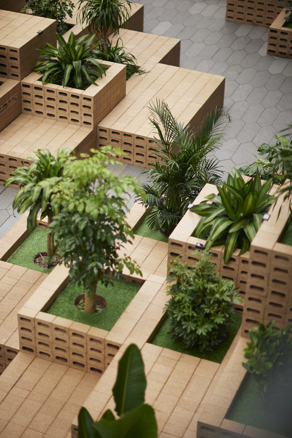 Alp of Spring, China by Use Design - 谷德设计网