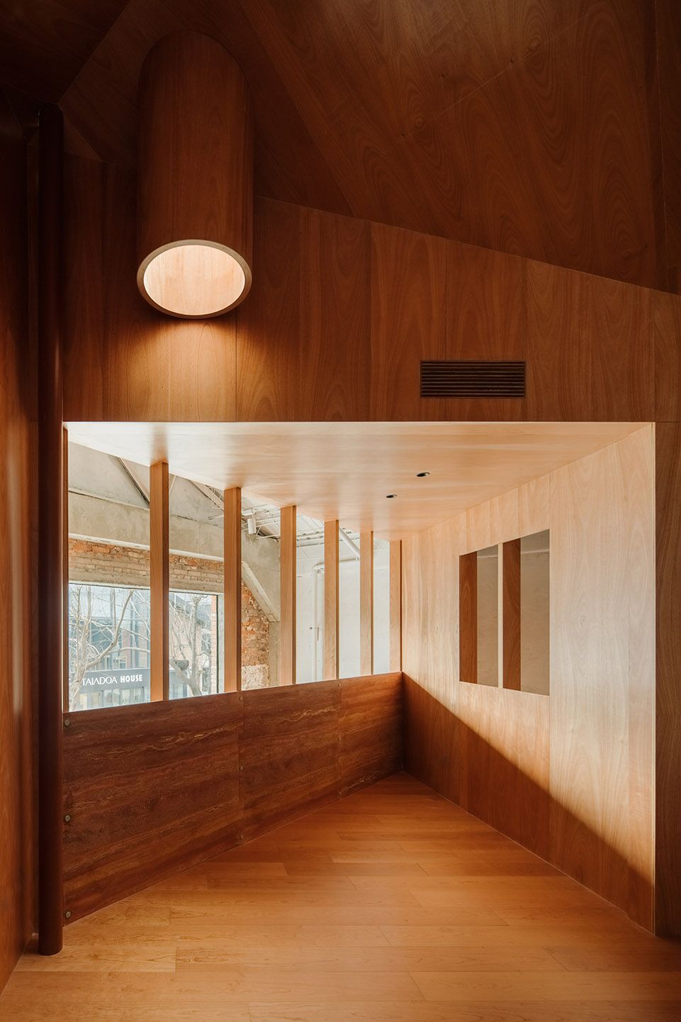 ZIIN Beijing Store by atelier tao+c - 谷德设计网