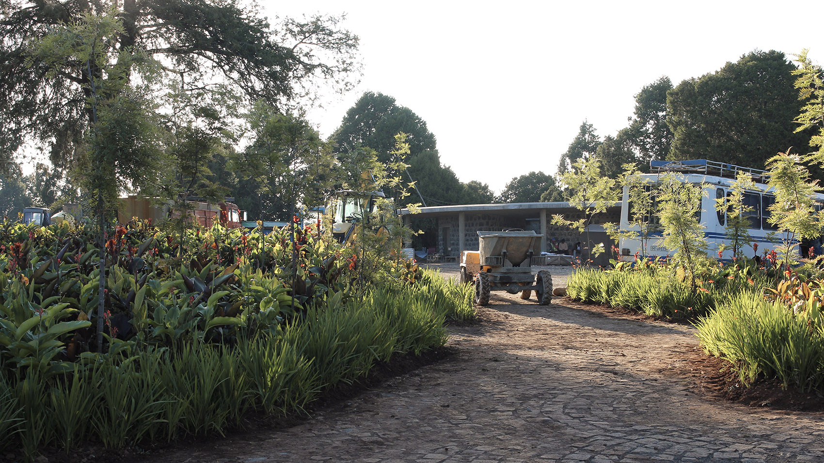 The Meles Zenawi Memorial Park by Studio Other Spaces - 谷德设计网