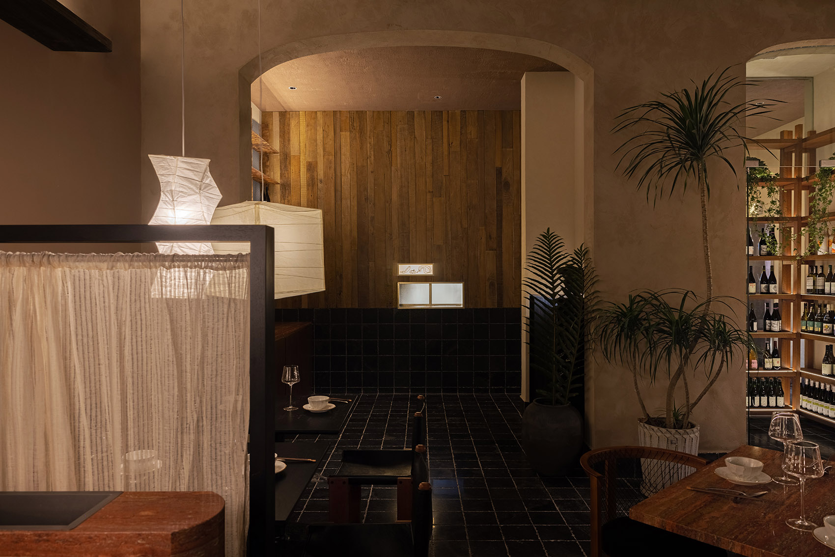 The Bazaar restaurant by wooom studio - 谷德设计网