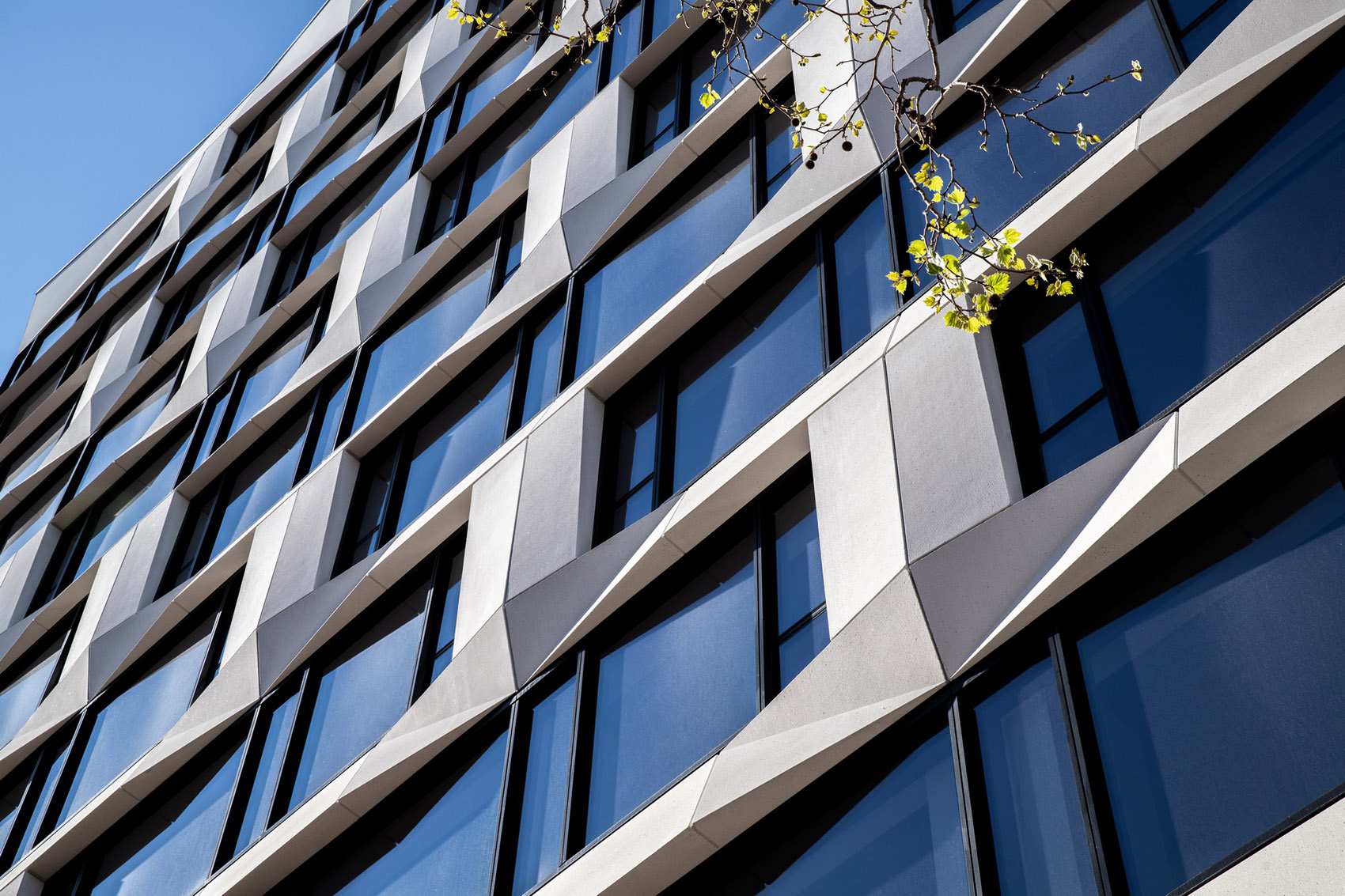 Serif and The Line Hotel by Handel Architects - 谷德设计网