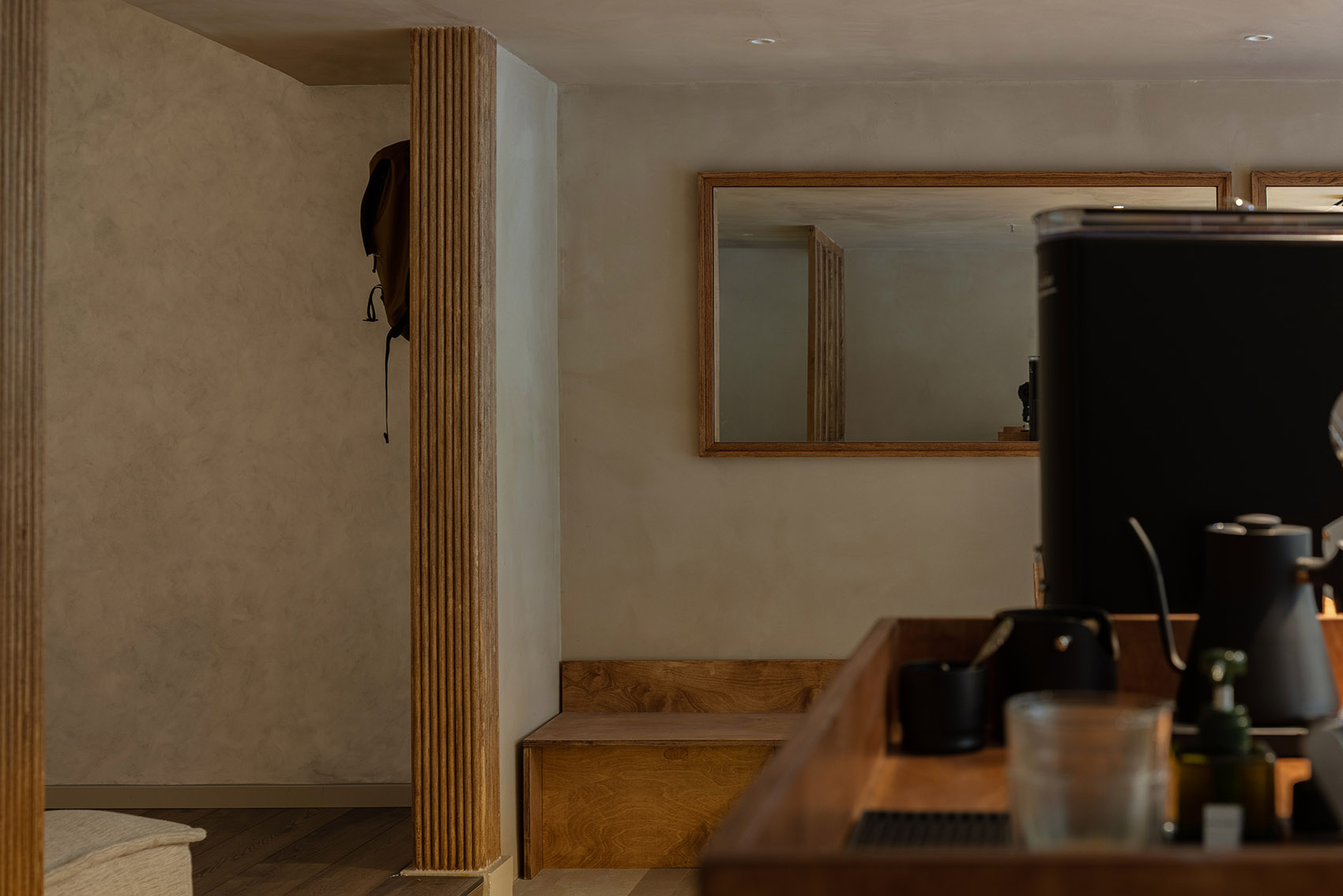 Stamp Cafe by wooom studio - 谷德设计网