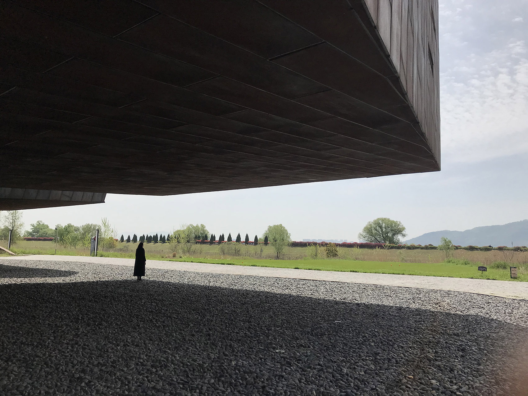 Yangtze River Crossing Campaign Memorial Park by Atelier Zhou Ling - 谷德设计网