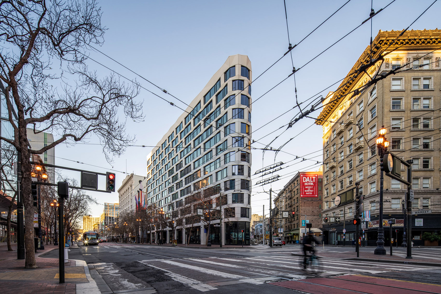 Serif and The Line Hotel by Handel Architects - 谷德设计网