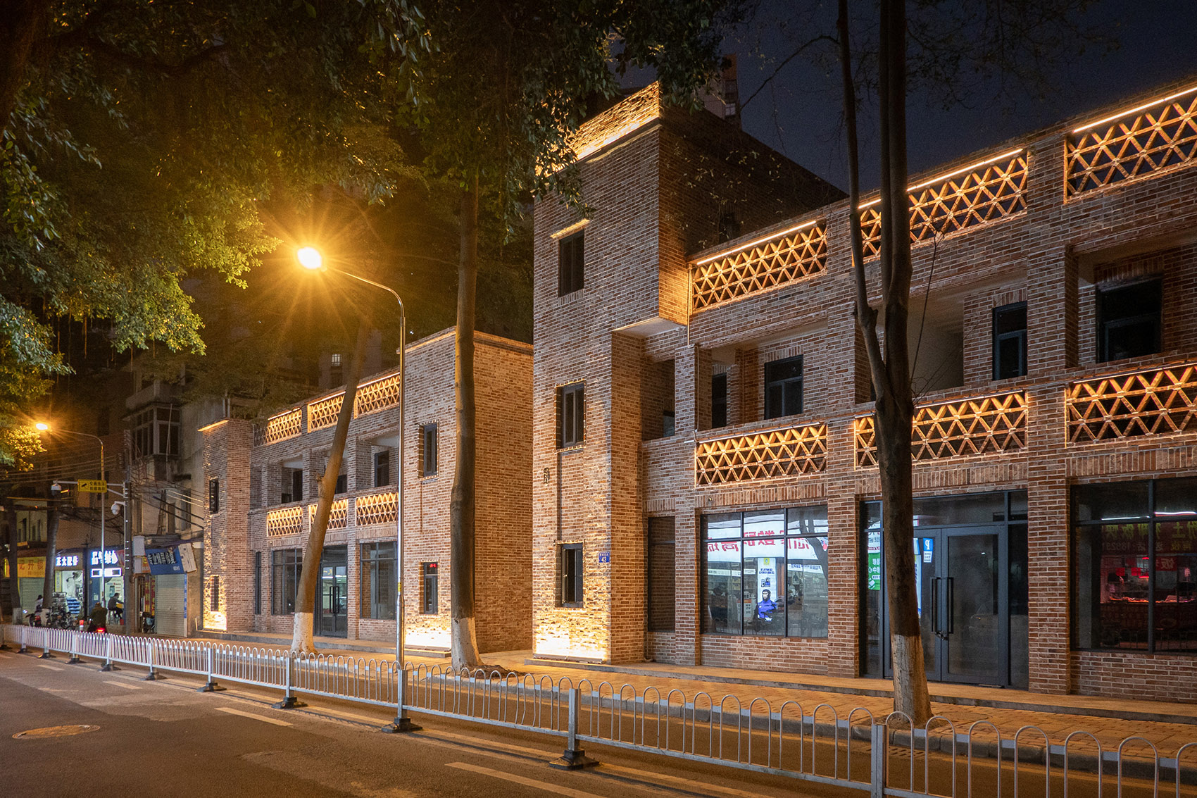 Xianfeng Community Renovation in Shiqiao Street, Panyu District by ...