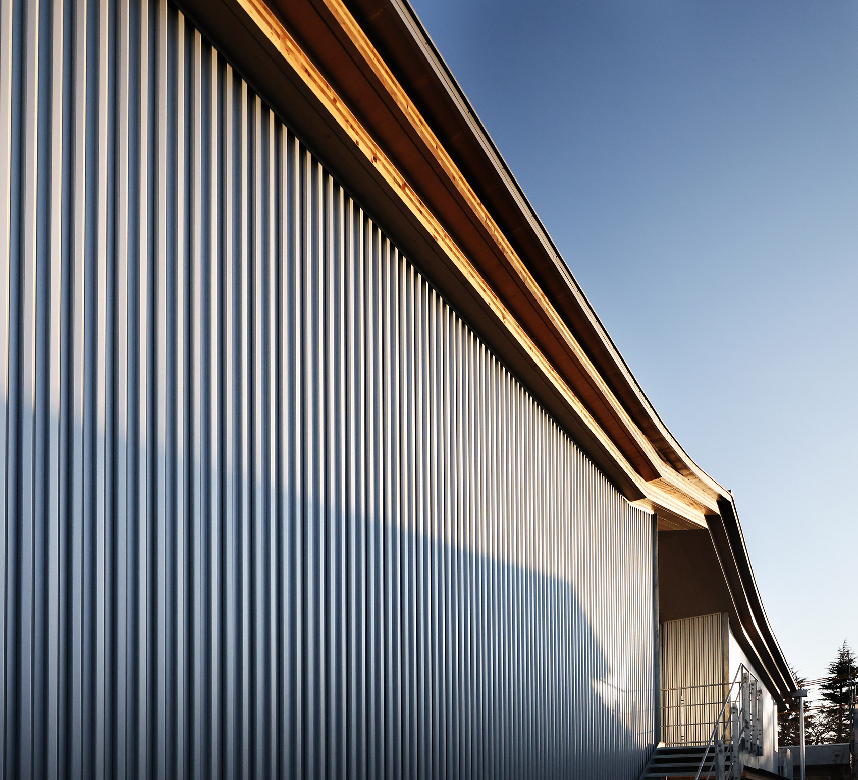 Showa Gakuin Elementary School West Wing by Nikken Sekkei Ltd - 谷德设计网