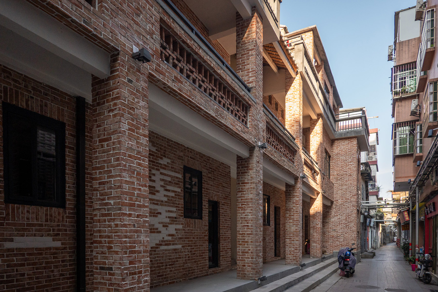 Xianfeng Community Renovation in Shiqiao Street, Panyu District by ...