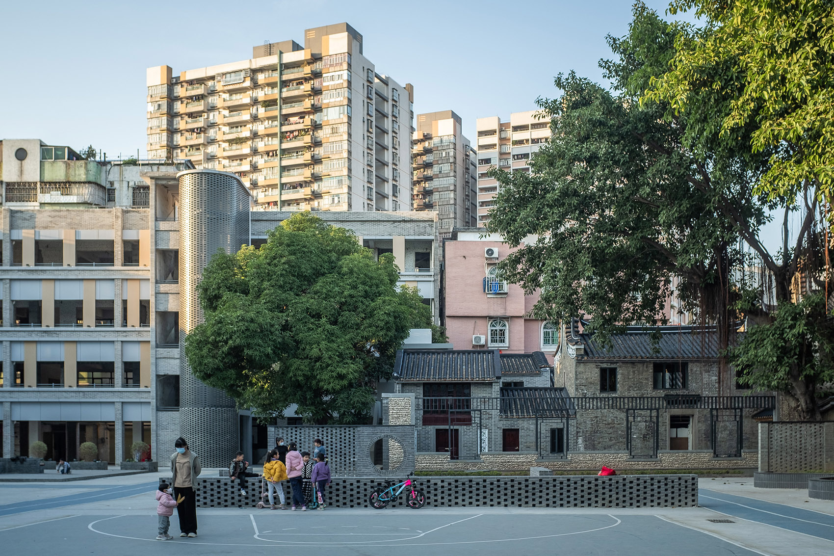 Xianfeng Community Renovation in Shiqiao Street, Panyu District by ...