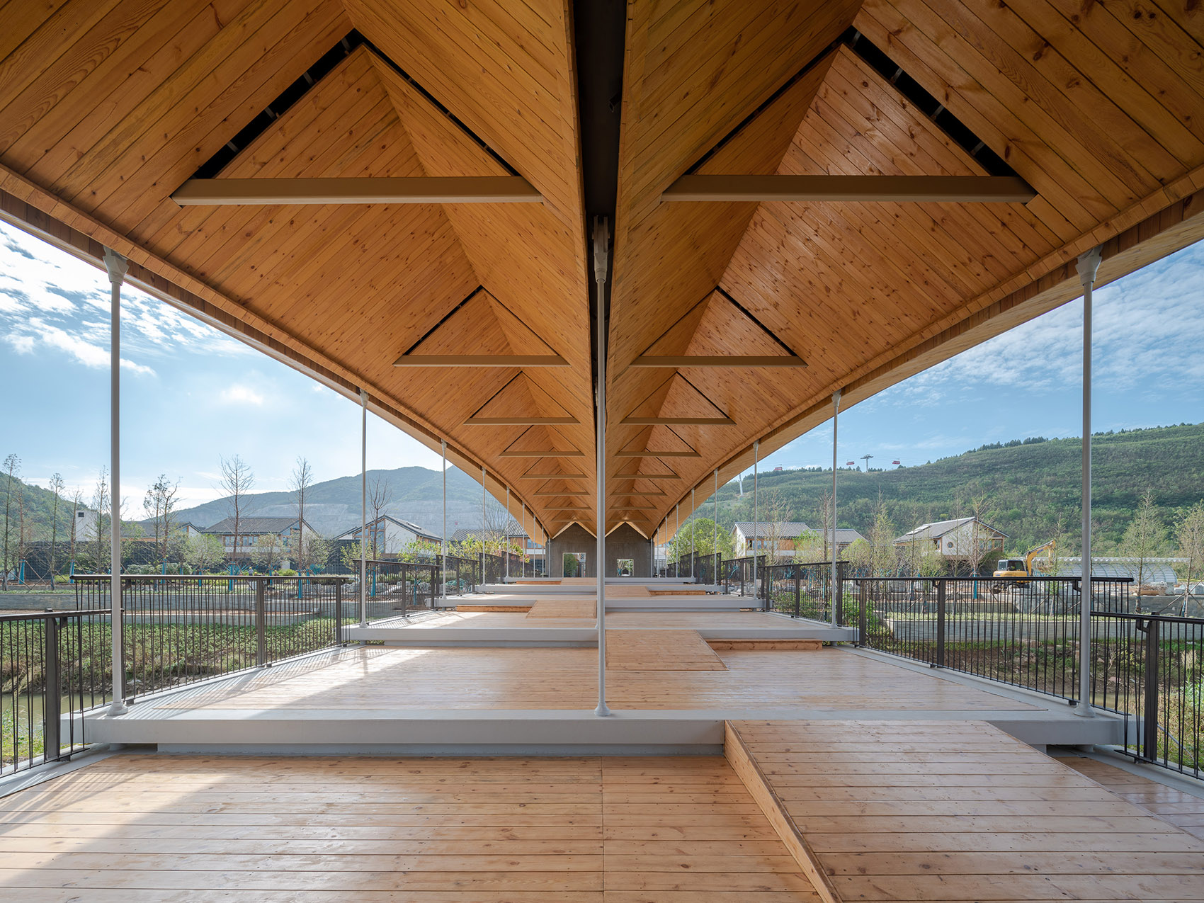 Bridge of Nine Terraces by Scenic Architecture Office - 谷德设计网