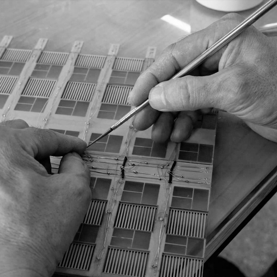 AD: A Branding Story of QZY Models - 谷德设计网