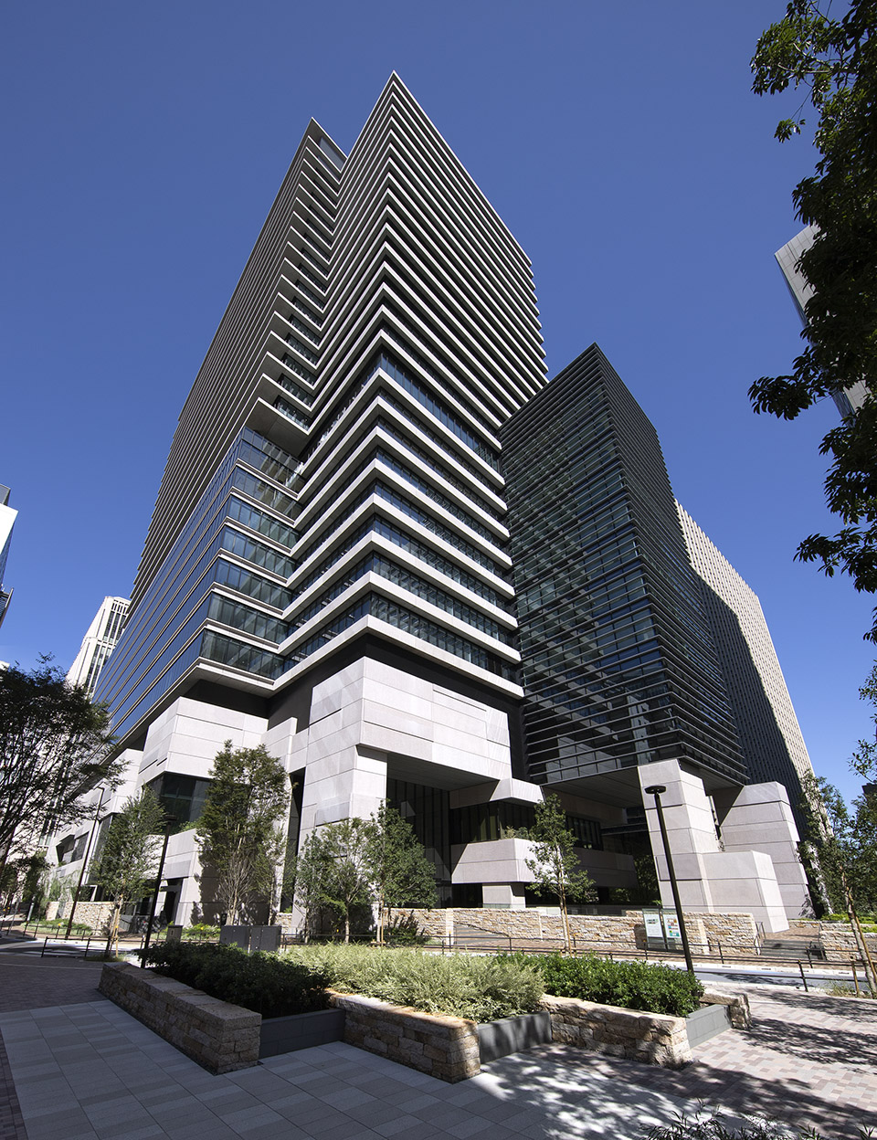 Hibiya Fort Tower by Nikken Sekkei Ltd - 谷德设计网