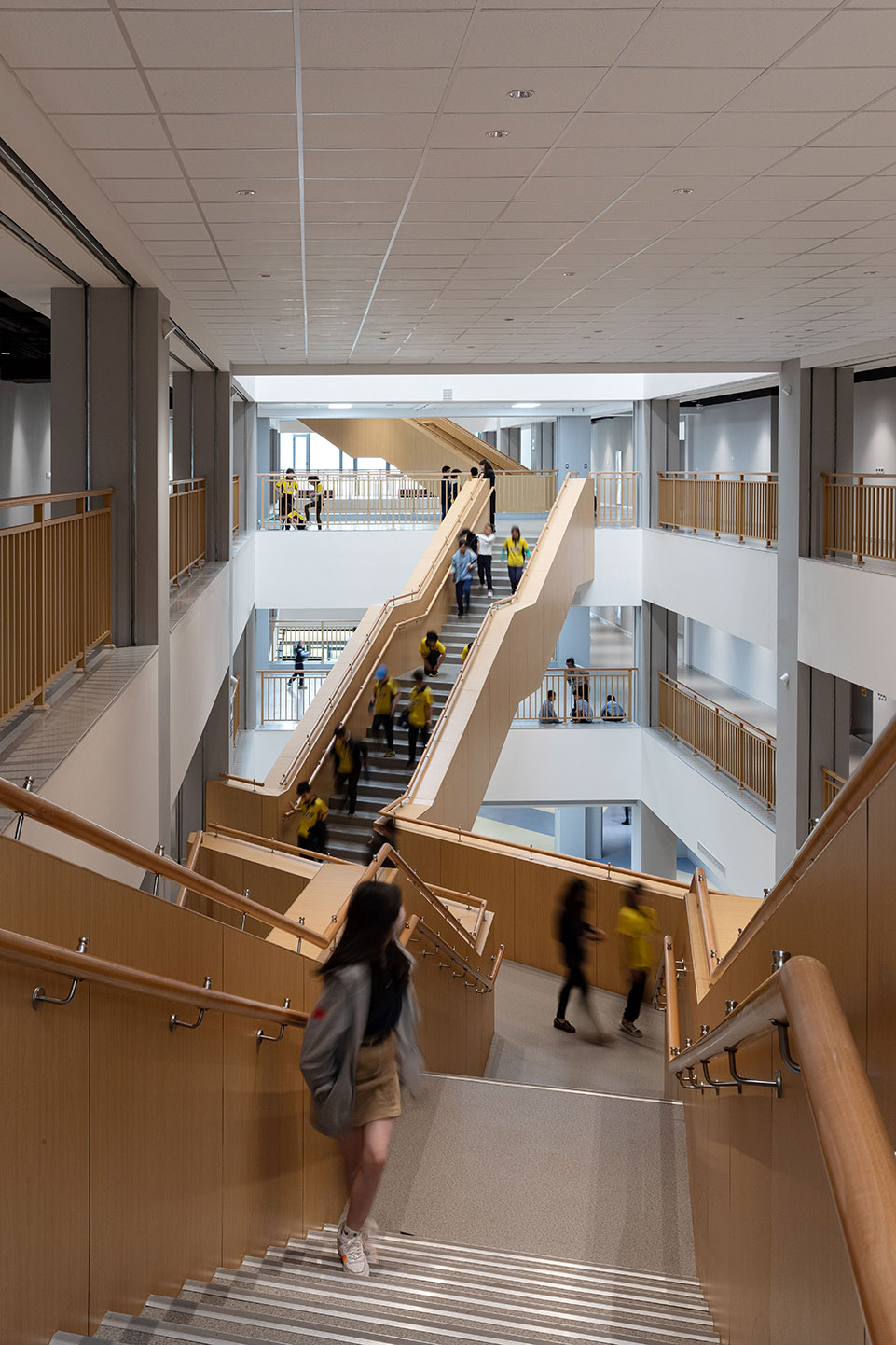 Hangzhou International School (HIS) by Zhu Peidong-line+ studio & gad ...