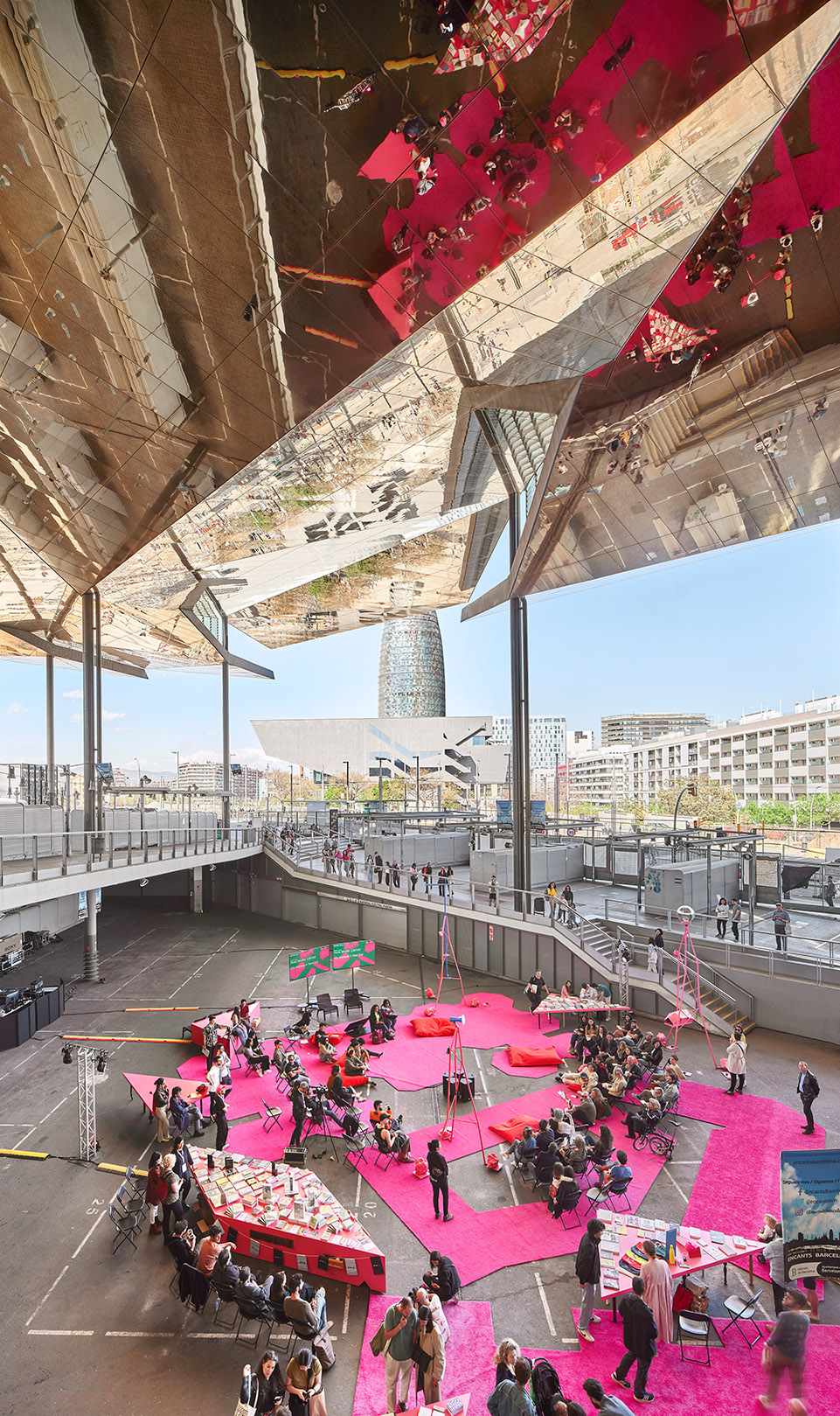 Nomad Assembly by h3o architects - 谷德设计网