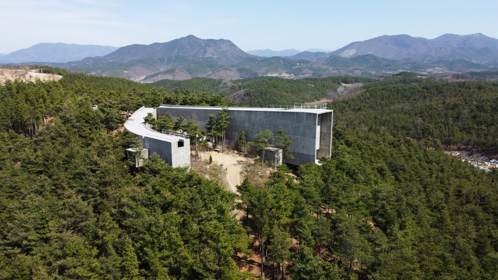 Sayuwon park pavilions by Alvaro Siza, Photography by William Mulvihill ...