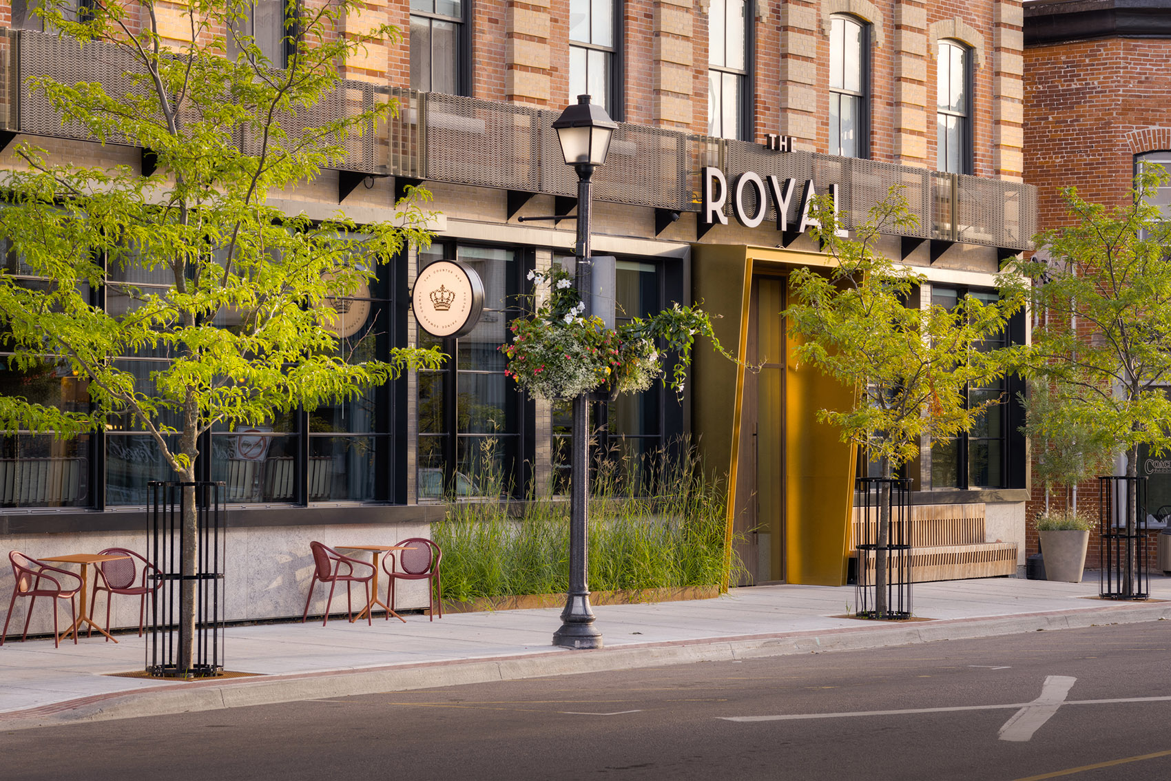 The Royal Hotel by Giannone Petricone Associates Inc. Architects - 谷德设计网