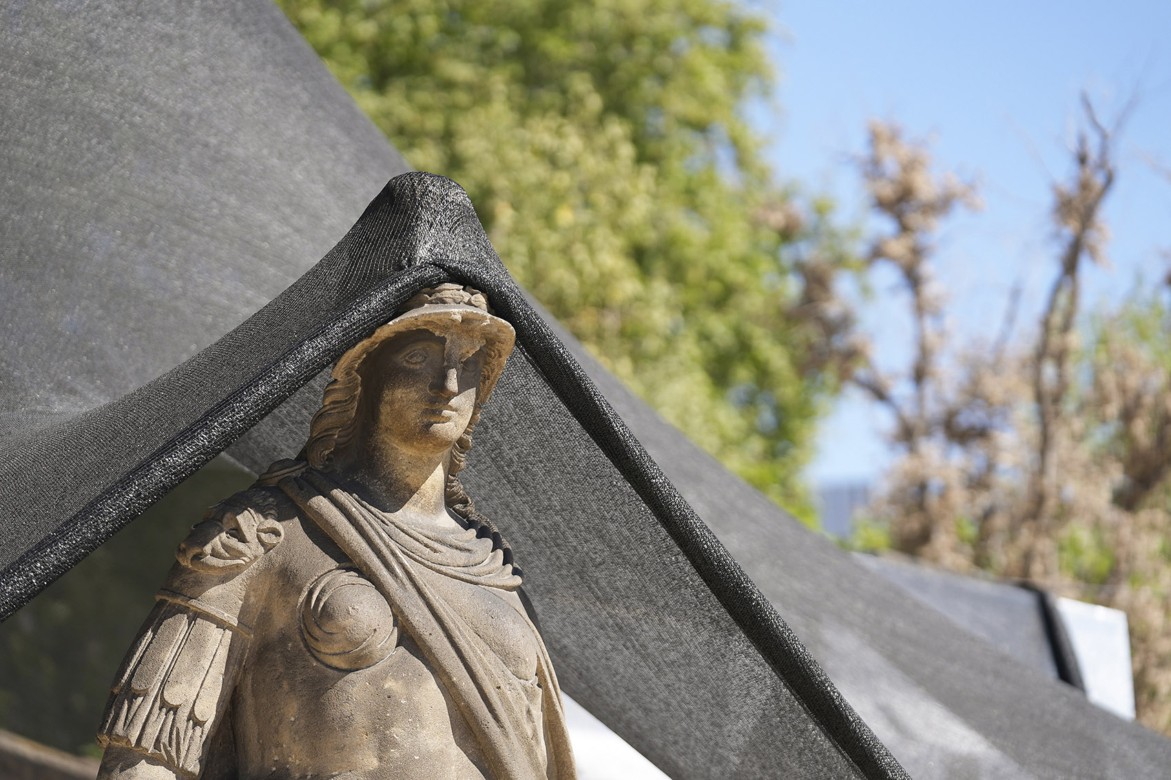 Permanently Temporary by KOSMOS X PARABASE - 谷德设计网