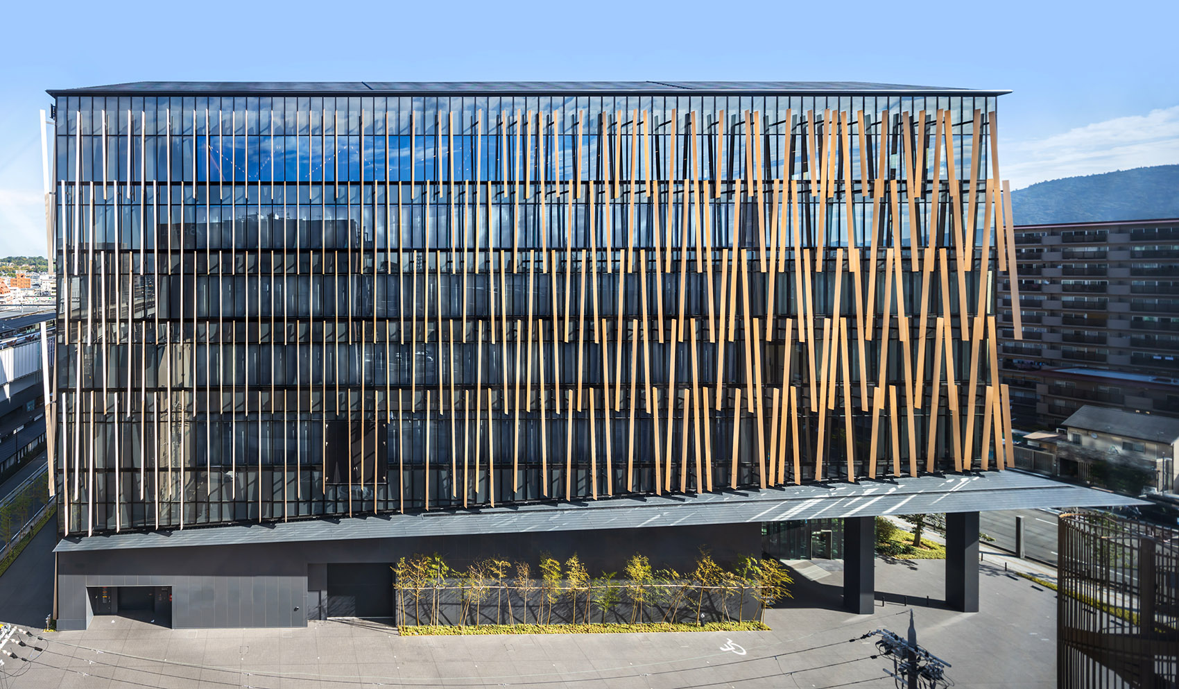 DMG Mori Nara Product Development Center by Kengo Kuma and Associates ...