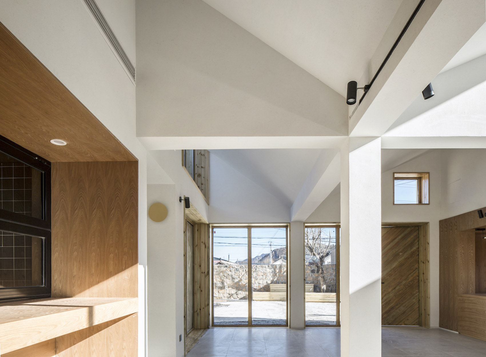 Folding Roof Courtyard, China by MAT Office - 谷德设计网