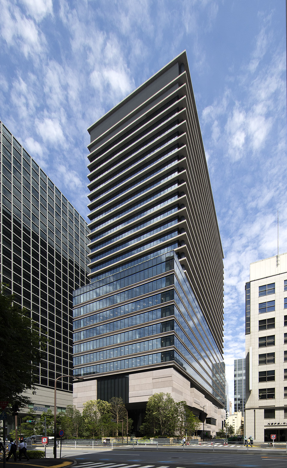 Hibiya Fort Tower by Nikken Sekkei Ltd - 谷德设计网