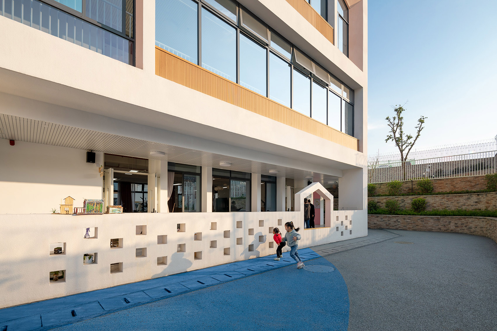 The southern branch of the Simao District Kindergarten by Tao Zhi ...