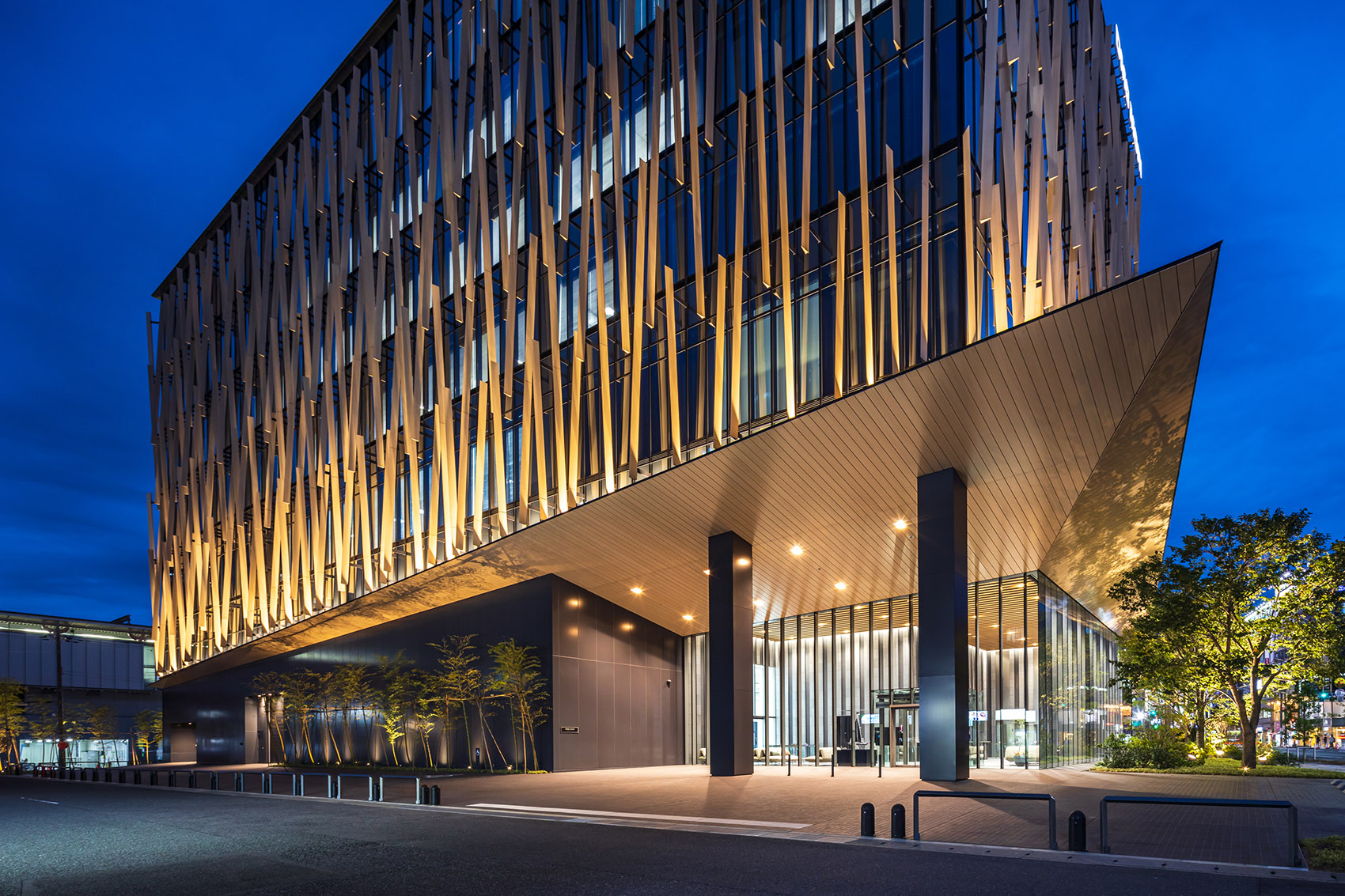 DMG Mori Nara Product Development Center by Kengo Kuma and Associates ...