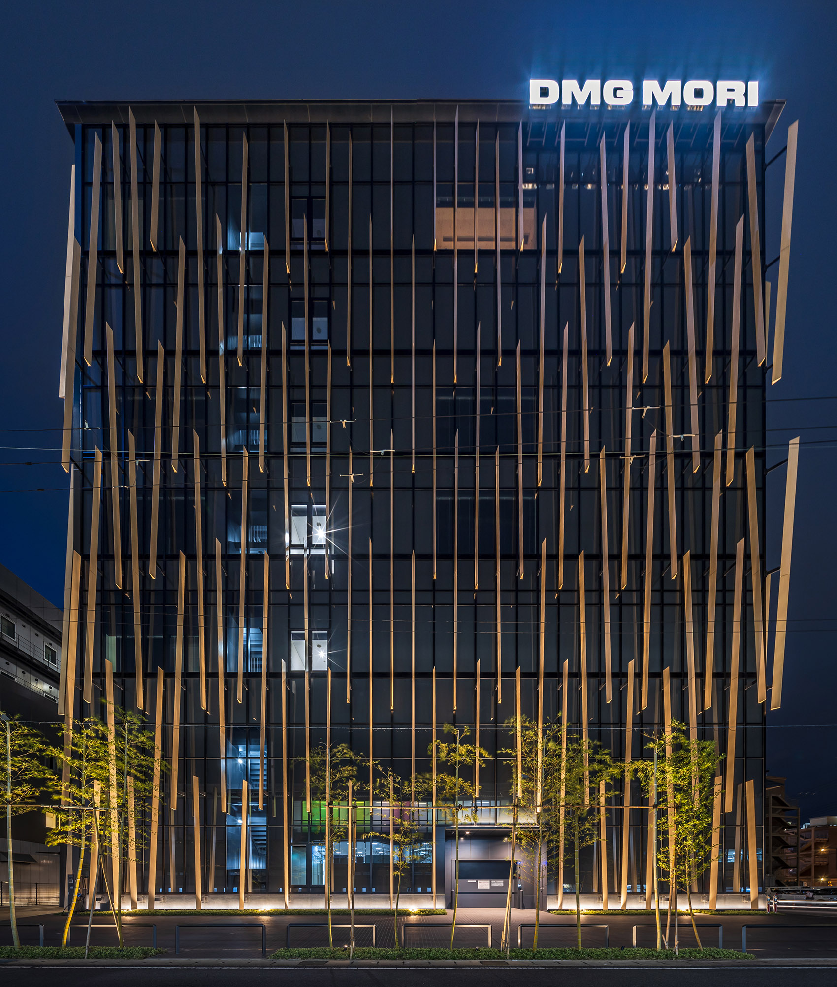 DMG Mori Nara Product Development Center by Kengo Kuma and Associates ...